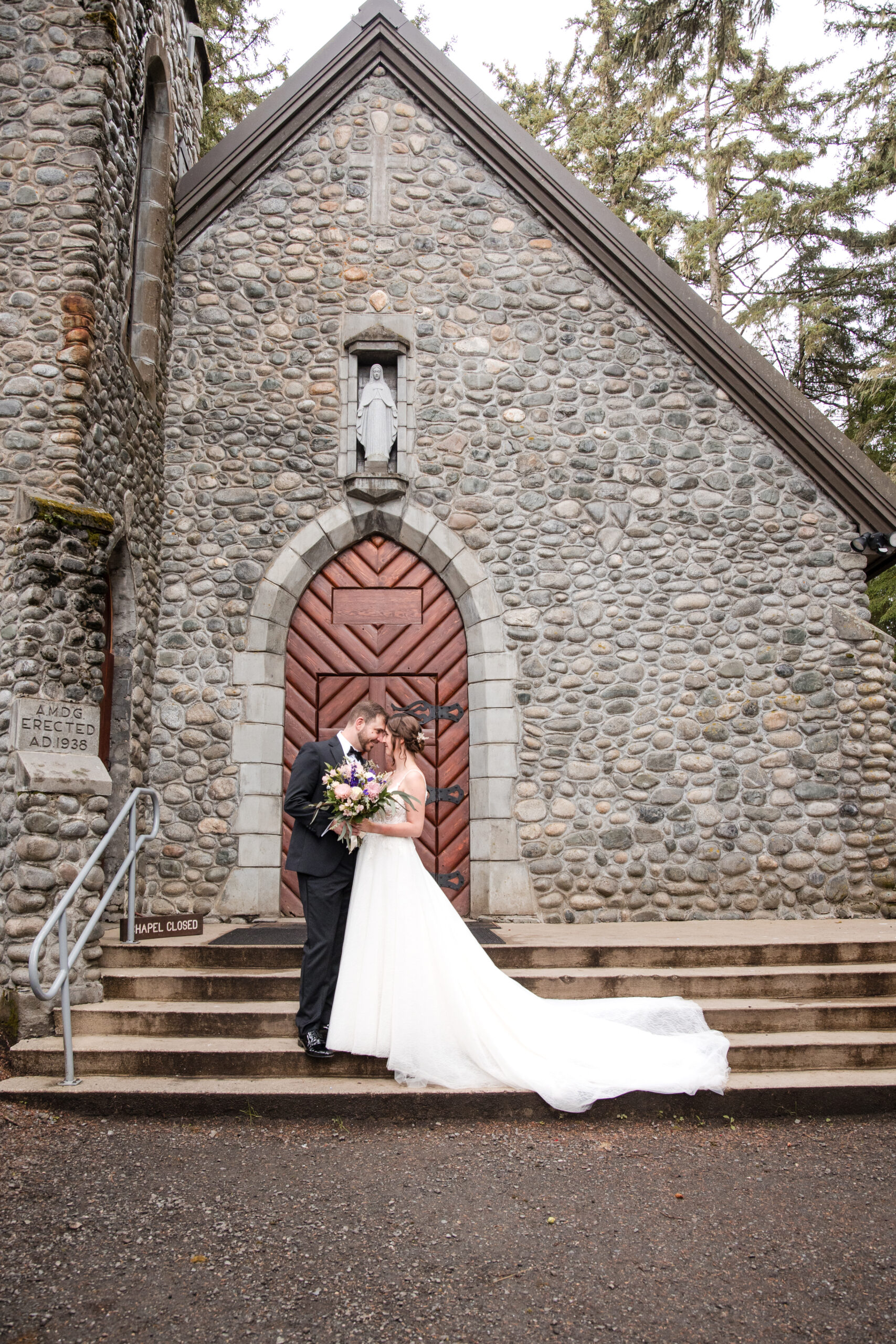 Top 5 elopement locations in Juneau - picsbychristine.com